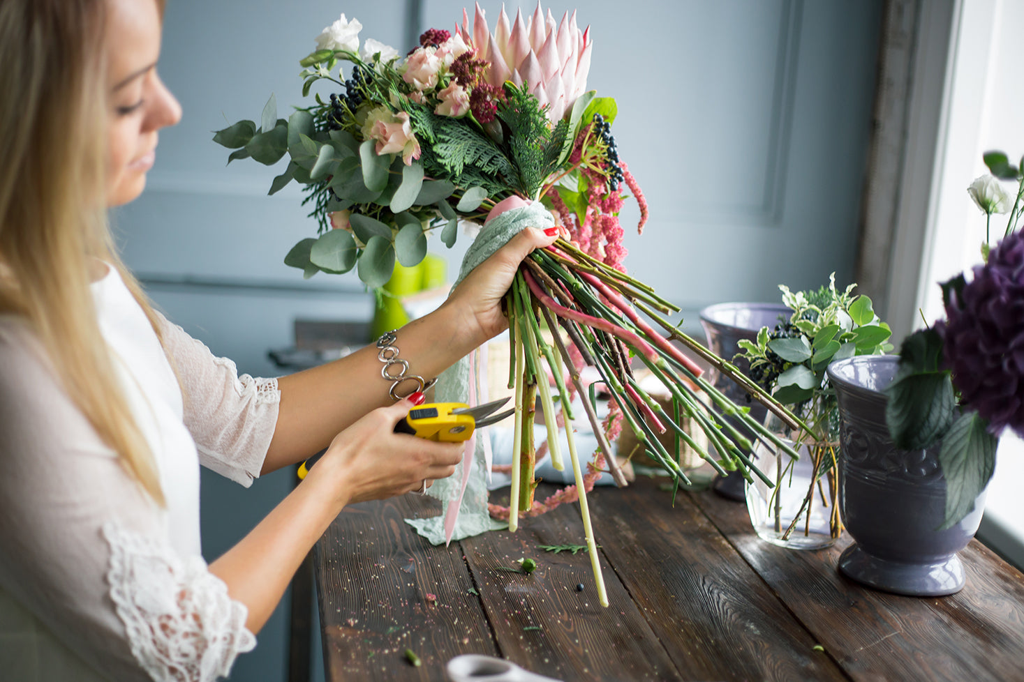 Flower Arranging Classes – Cass School of Floral Design